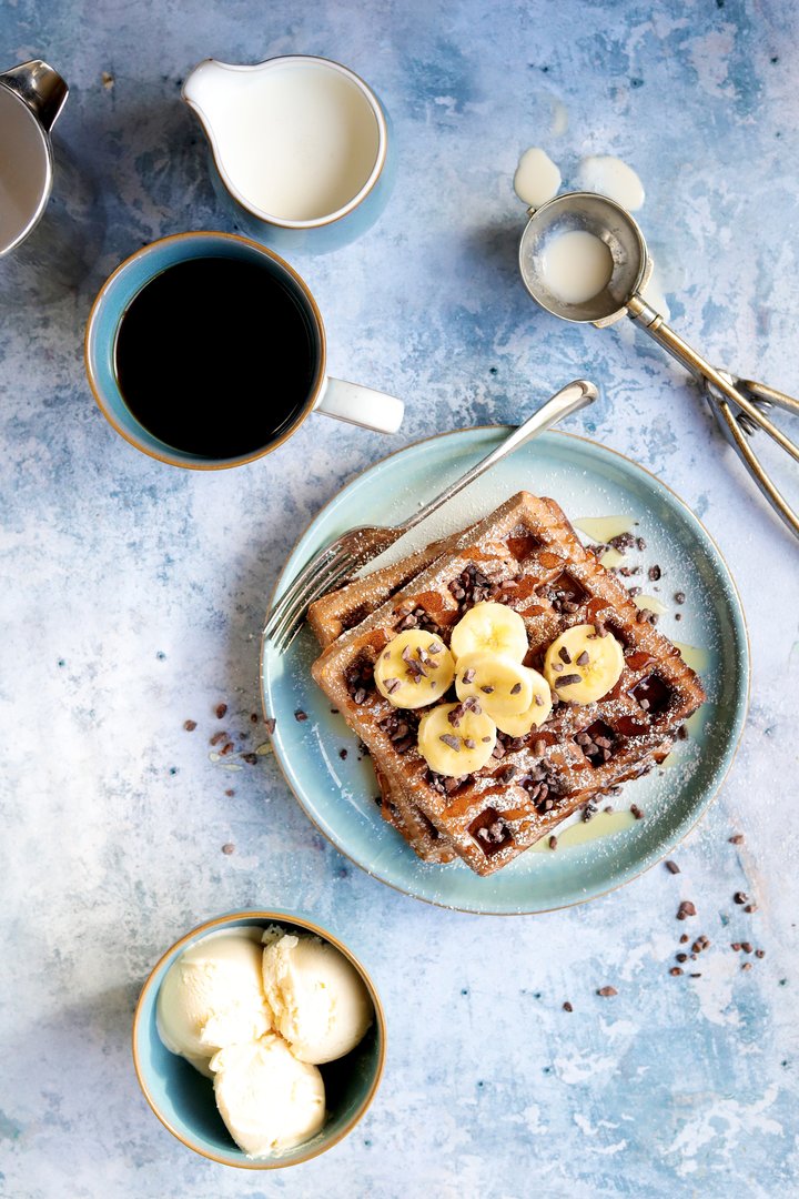 Bleach Weathered Grey A1 Vinyl Background – Black Velvet Styling Ltd